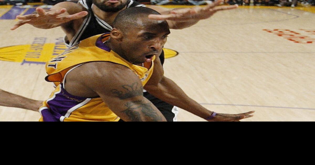 Eight famous sports figures who retired in 2016