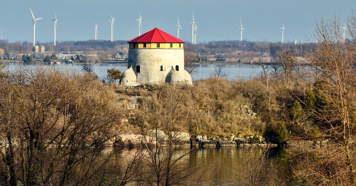 Windstream pushes to finish stalled wind farm in Ontario