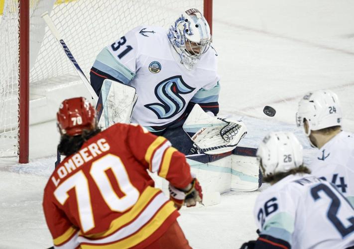 Grubauer finding his groove as Kraken keep rolling