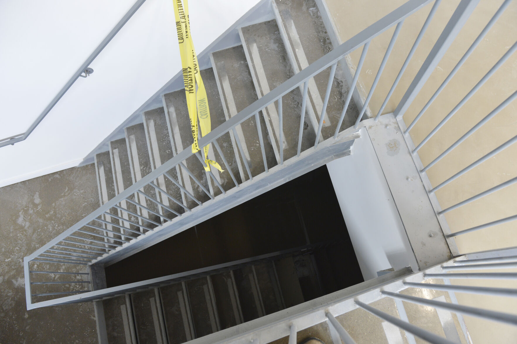 ‘Water was approaching our necks.’ Men trapped in flooded elevator ...