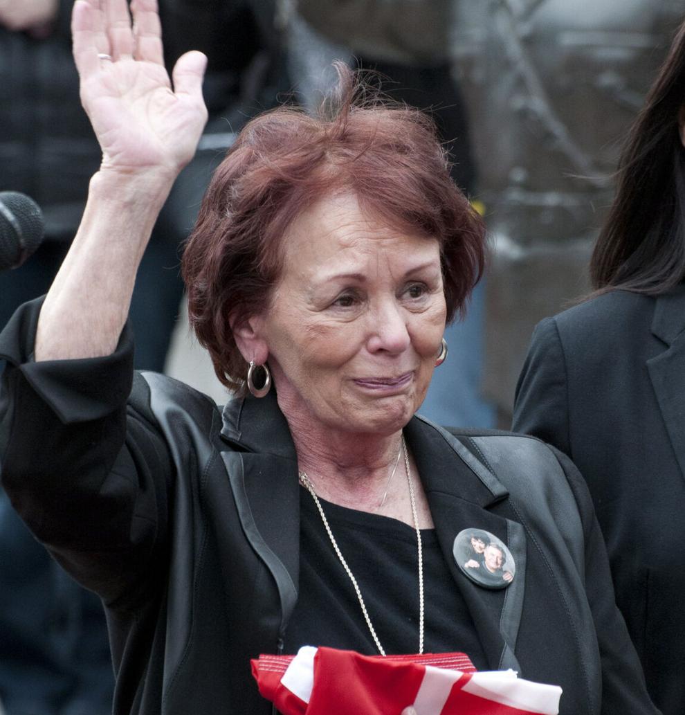 Ralph Klein: Prime Minister Stephen Harper, other leaders, pay tribute ...