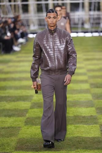 Pharrell at Louis Vuitton celebrates the diversity of human skin in ...