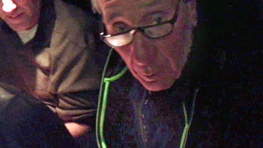 Mafia boss Vito Rizzuto keeps head down in first full day of freedom