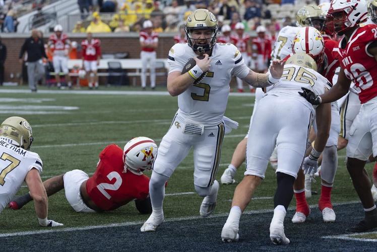 Haynes King throws 3 TD passes as Georgia Tech routs VMI 59-7