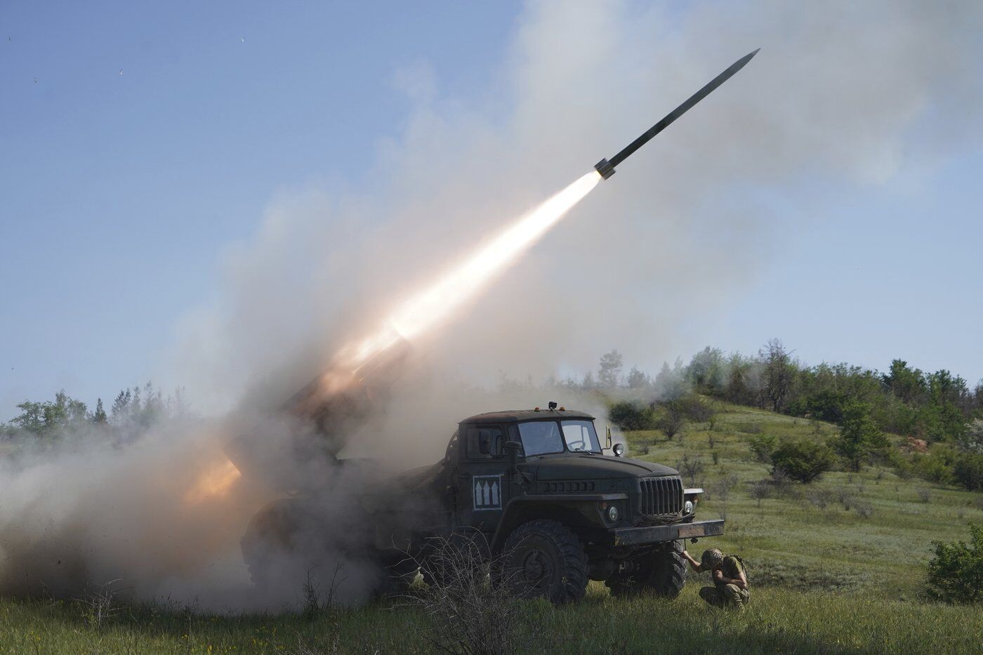 Russian rockets kill 4 in a Ukrainian city as Kyiv claims it damaged a ...
