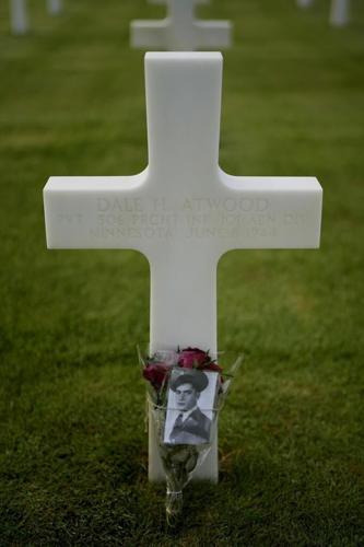 The last WWII vets converge on Normandy for D-Day and fallen friends ...