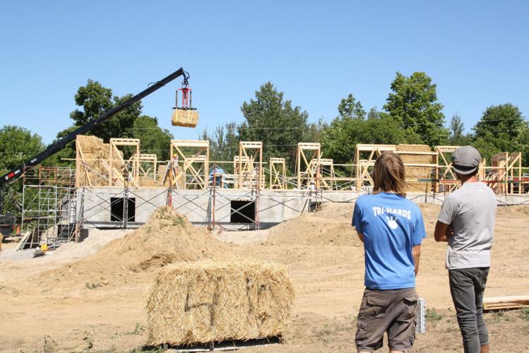 Straw is the star of this home building project