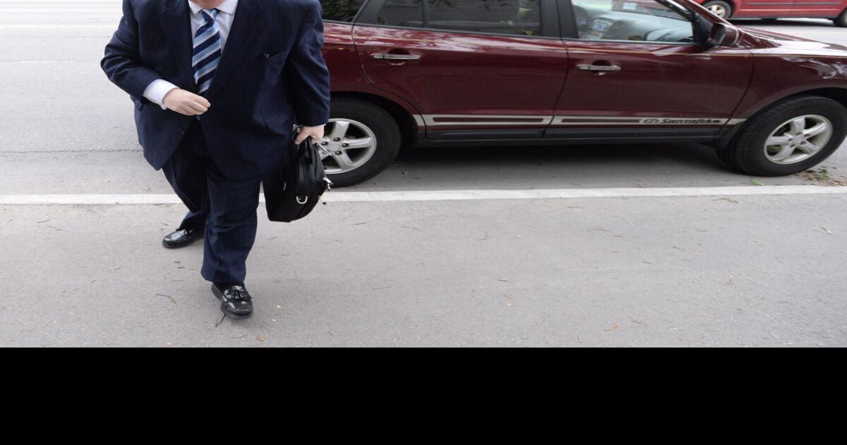 Judge at Mike Duffy trial allows critical Senate report into evidence