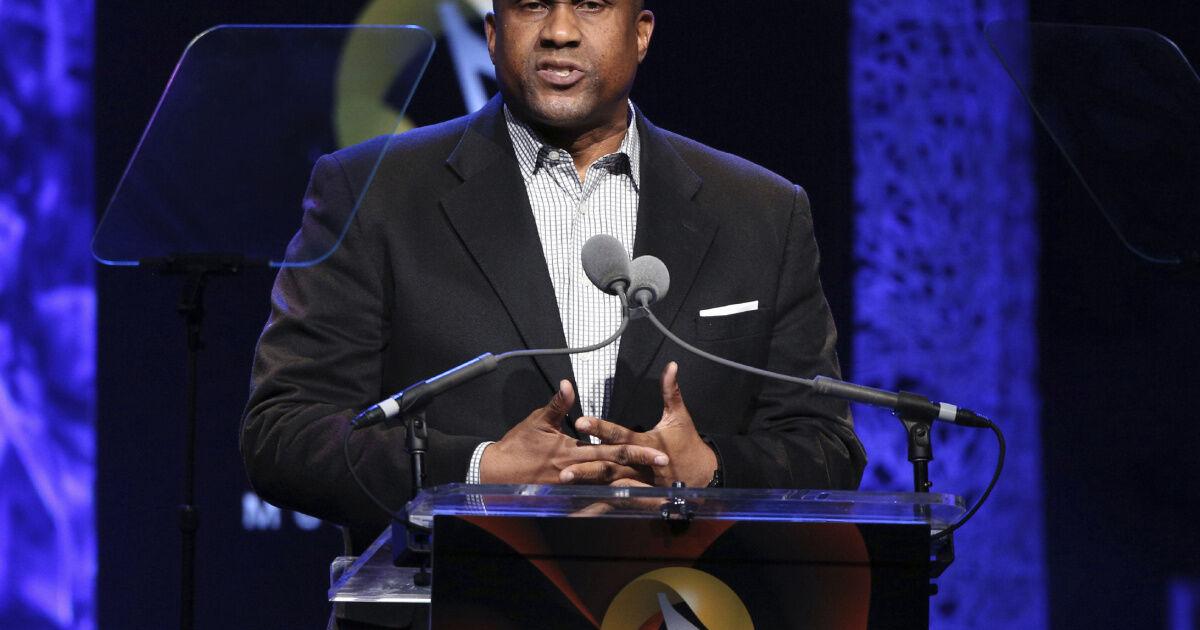Tavis Smiley announces new show after being fired amid sexual ...