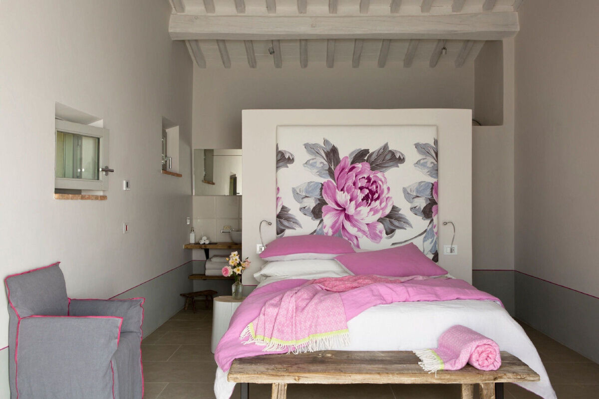 La Dolce Debbie: Debbie Travis’ Tuscan retreat