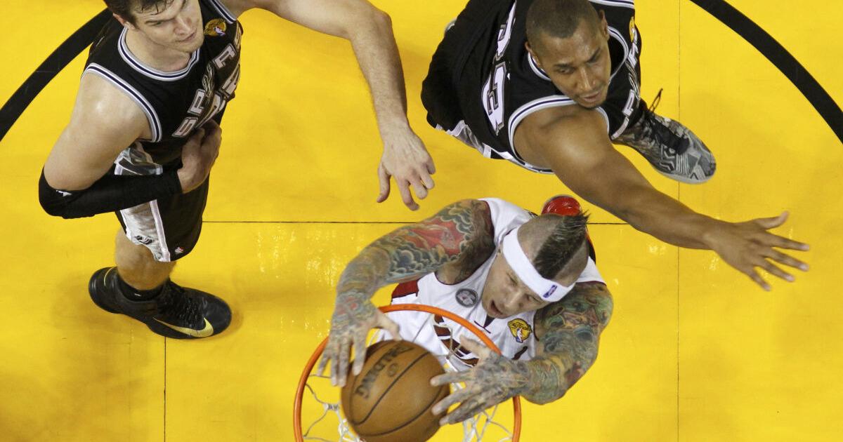 NBA Finals: Heat rediscover fire, pull even with Spurs