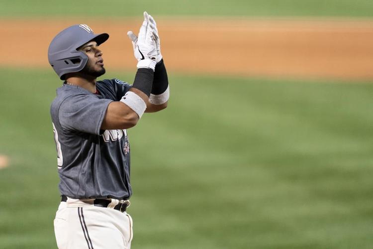 J.D. Martinez homers, Freddie Freeman sets franchise doubles record as Dodgers beat Nationals