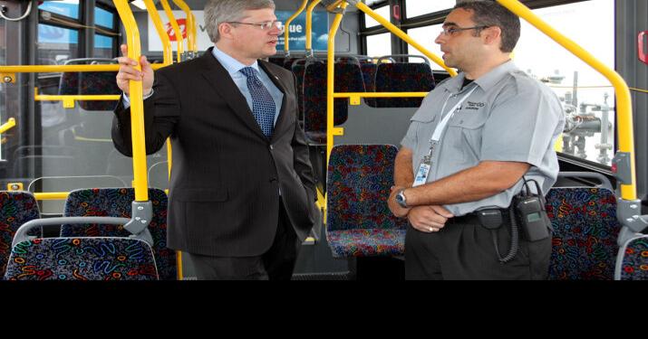 Stephen Harper kickstarts Mississauga Bus Rapid Transit project