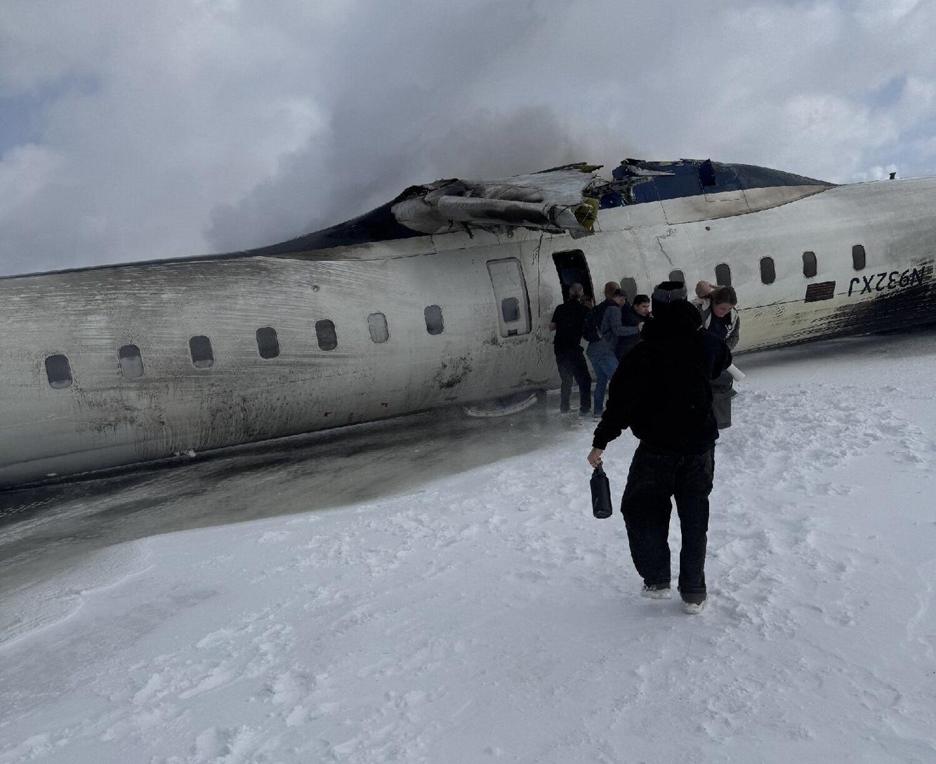 Toronto plane crash: Delta crash investigation begins