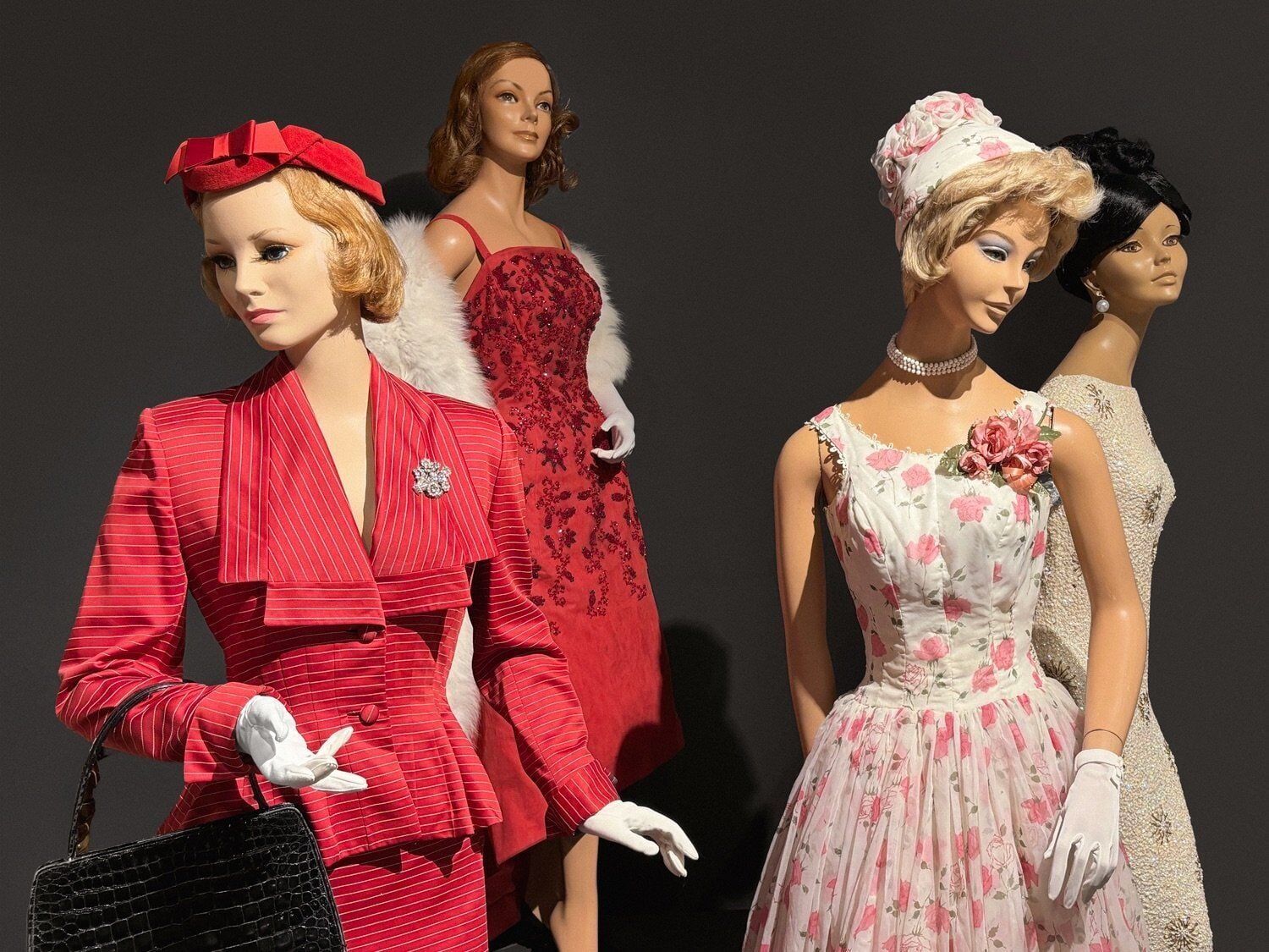 Fashion History Museum wins brief reprieve