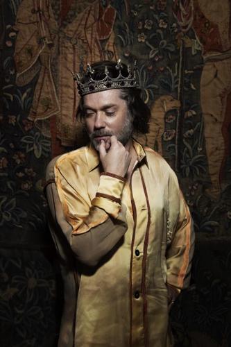 Rufus Wainwright returns to his roots on ‘Folkocracy’