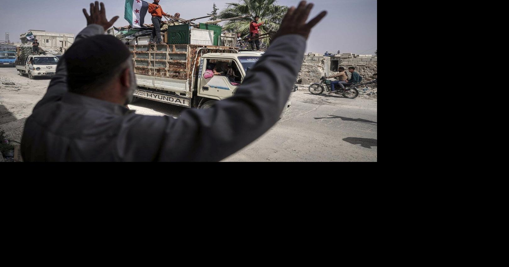 AP PHOTOS: Displaced Syrians Return Home