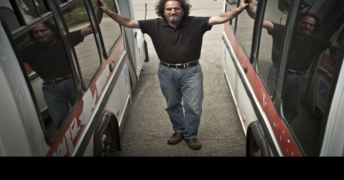 Decommissioned Wheel-Trans buses off to Ecuador