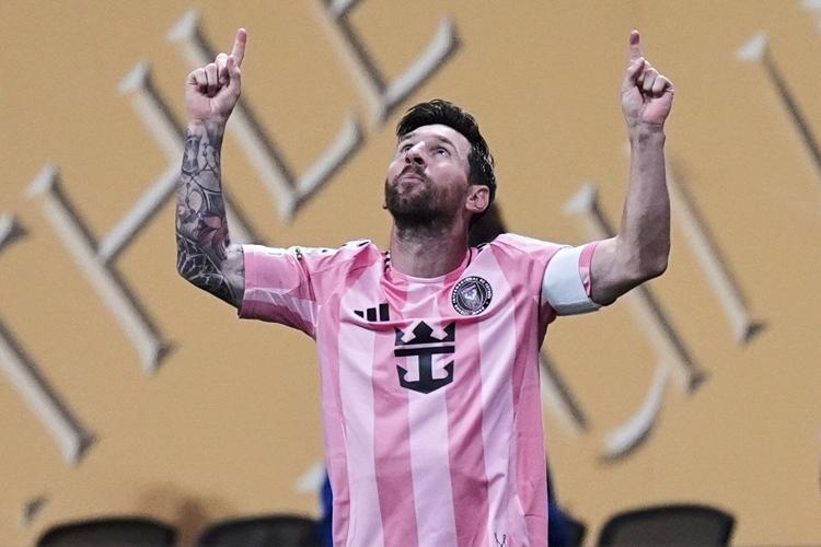 Lionel Messi scores on free kick to give Inter Miami 2-1 win over Porto ...