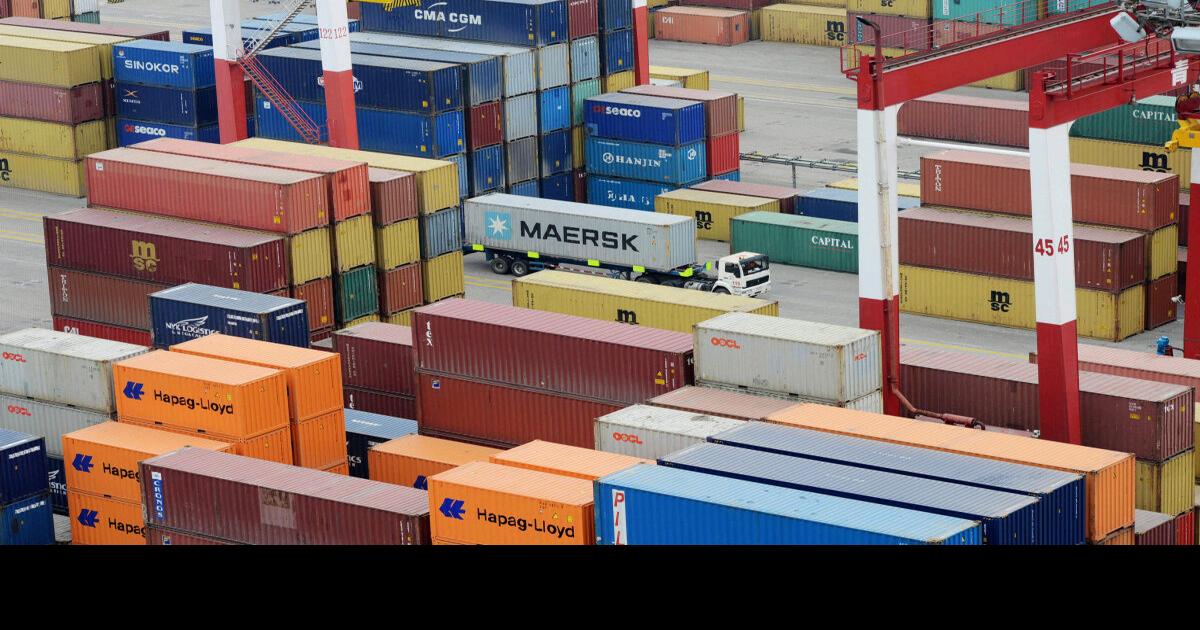 In food news: Shipping-container food stalls, new Greek restaurants ...