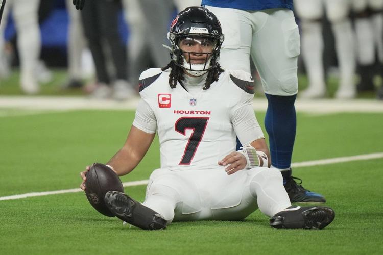 Texans corral high-scoring Colts and narrow AFC South race with 20-16 ...