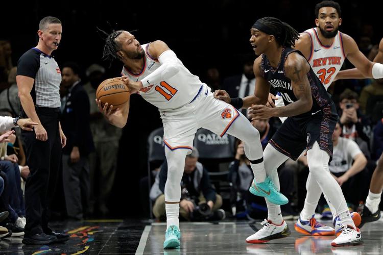 Knicks beat Nets 113-100 for 12th straight win over Brooklyn
