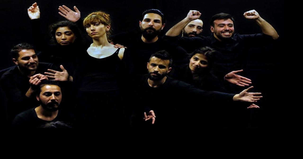 Syrians act in playback theatre to heal war trauma
