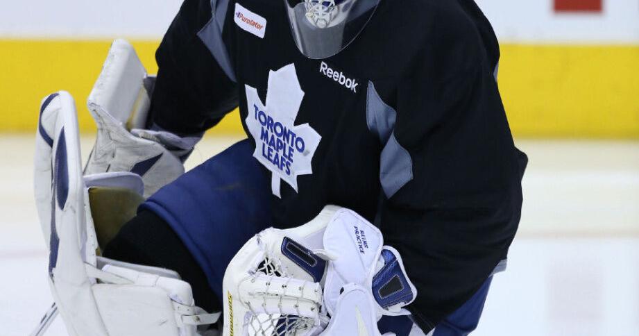 patrick roy pad size