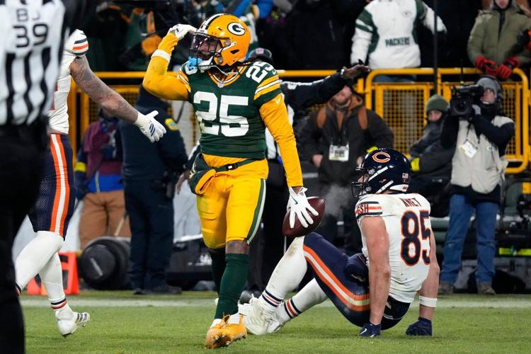 Bears' Caleb Williams blames himself for not throwing better pass on his crucial INT against Packers