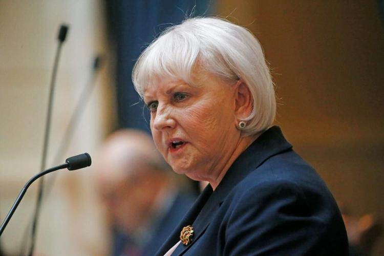 Utah female senators walk out before abortion bill passes