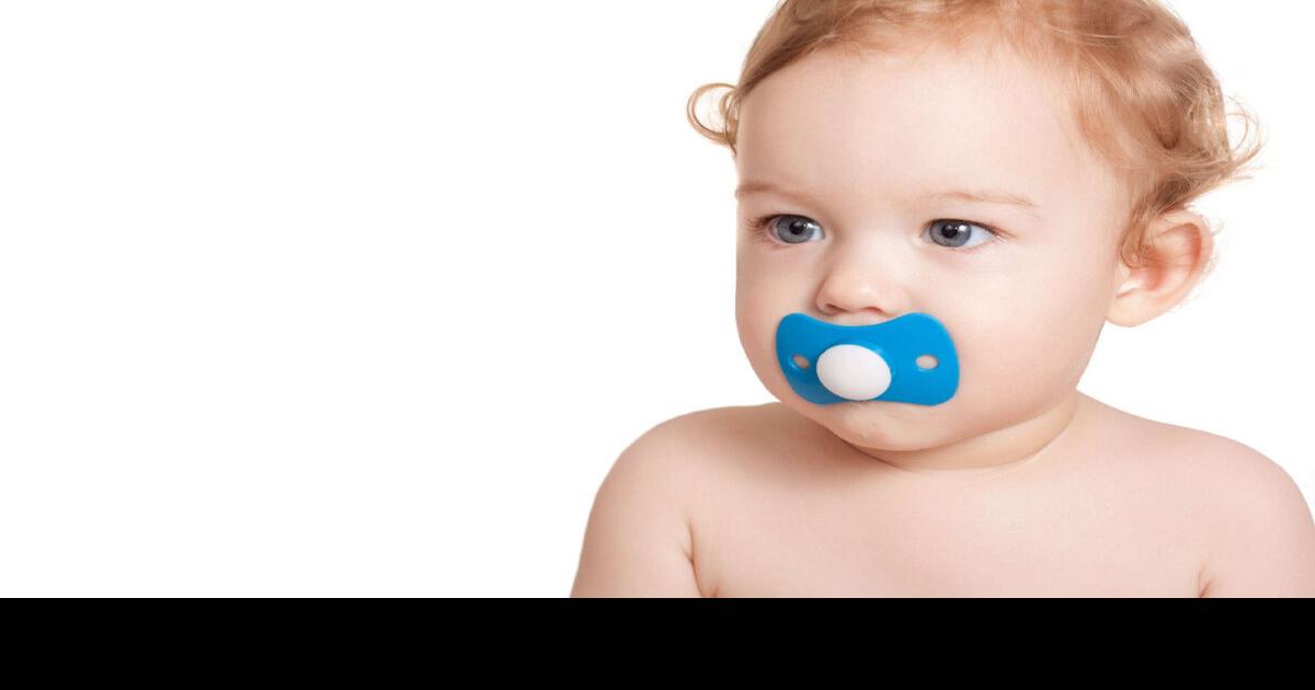 Pacifiers may stunt emotional growth for boys: Study