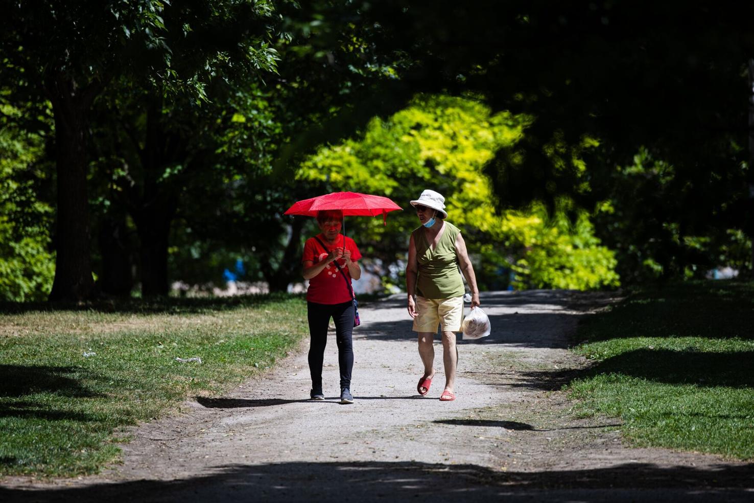 Toronto to see more heat, humidity, rain in coming week