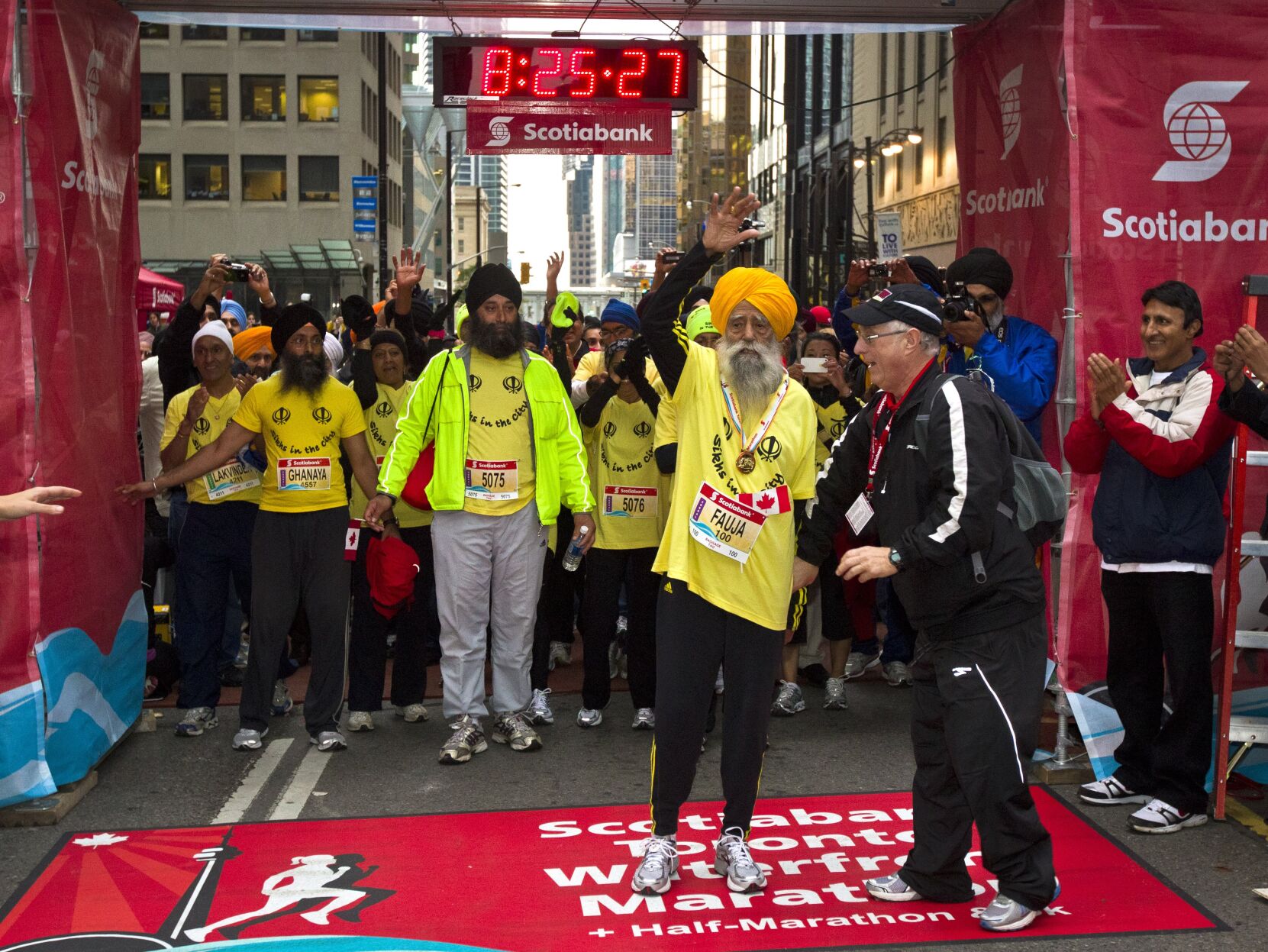 World’s oldest marathon runner earned fame in Toronto