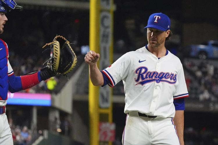Two-time Cy Young winner deGrom wins over decade-younger Brown in Lone Star State pitchers' duel