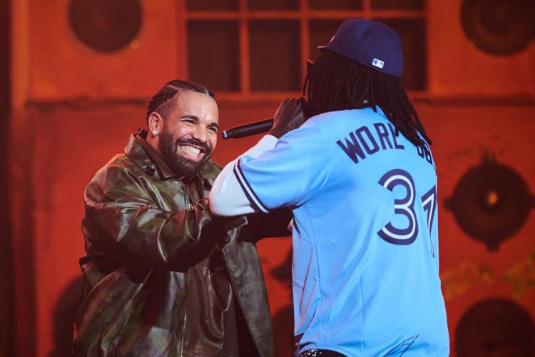 Drake surprises fans at dancehall star Vybz Kartel's historic first ...
