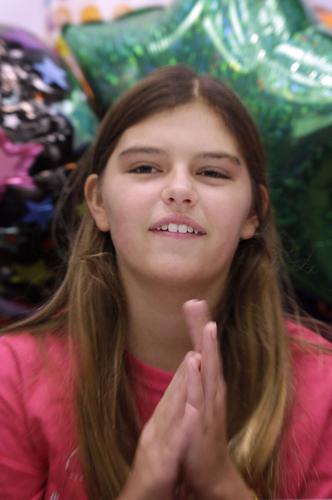 Girl, 12, infected by brain-eating amoeba at waterpark beats the odds ...