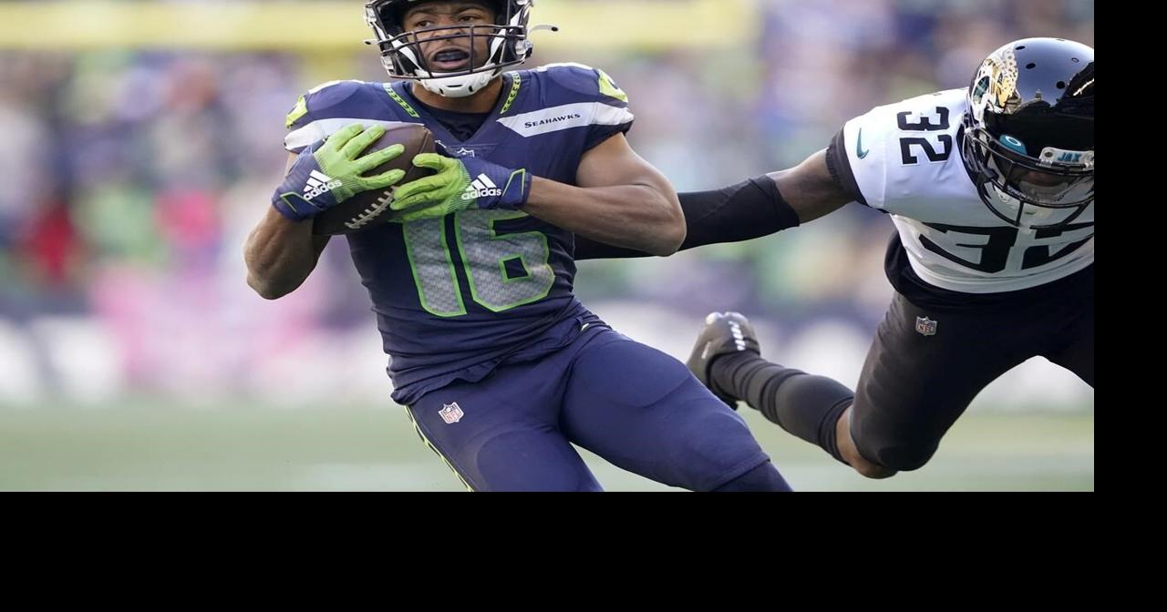 Status of QBs dominates discussion as Seahawks visit Packers