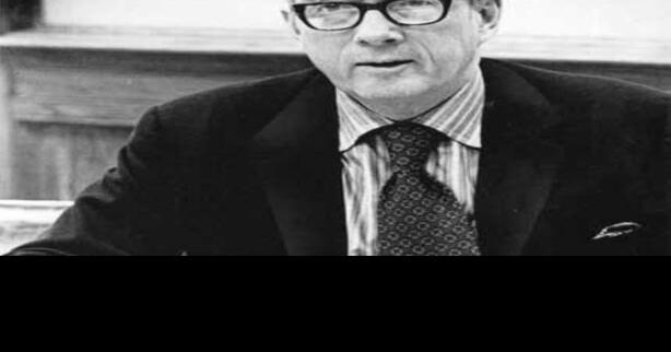 John Wendell Holmes: A hunted hero