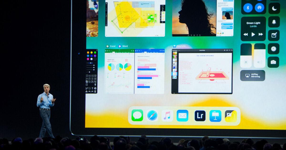 As Siri loses ground, Apple shakes up executive roles As Siri loses ground, Apple shakes up executive roles