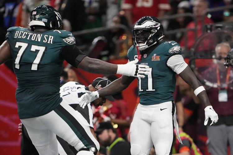 Eagles deny the Chiefs a Super Bowl three-peat with dominant defense in a 40-22 rout