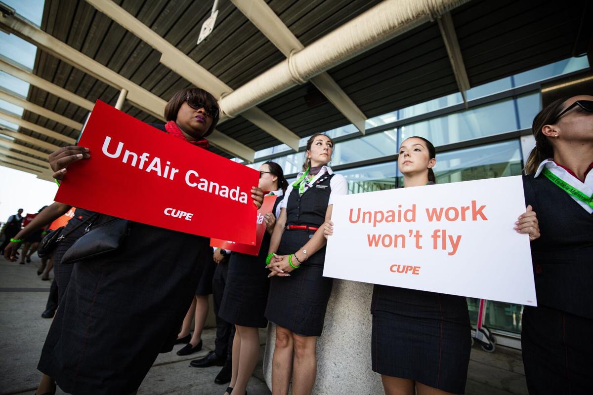 Air Canada flight attendant strike looms this weekend