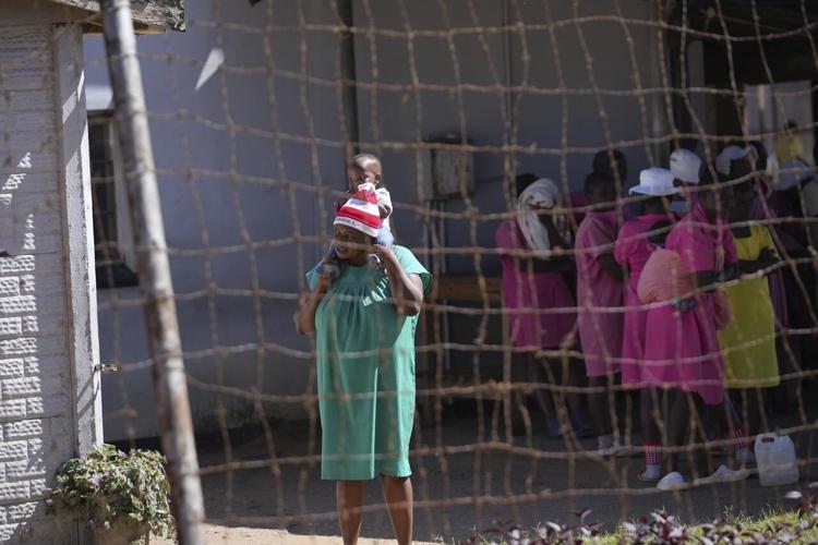Zimbabwe frees prisoners, including those sentenced to death, in an ...