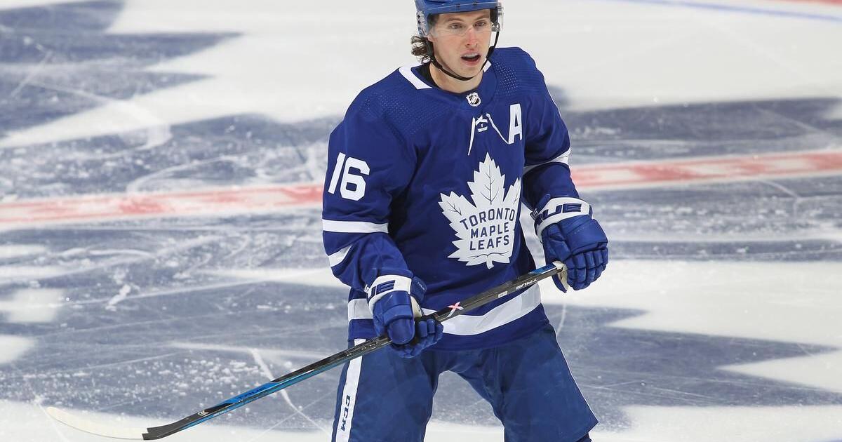 Mitch Marner leaves Leafs practice early after ‘glancing blow’ with ...