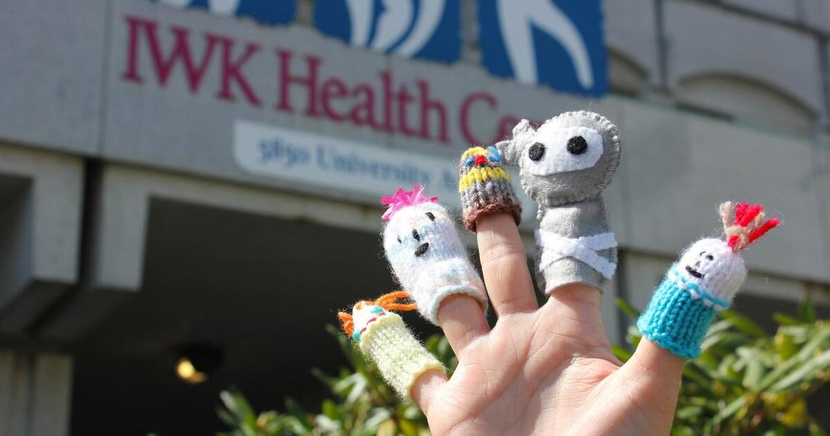 This children’s hospital was running low on handmade finger puppets ...