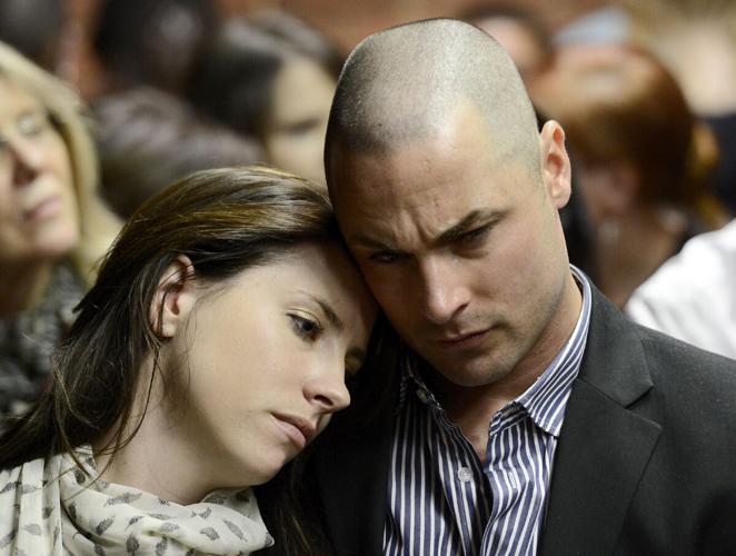 Oscar Pistorius sobs as lawyer tells court he mistook his girlfriend ...