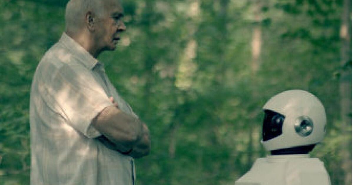 Robot & Frank review: Robocrook