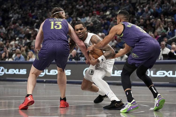 Kyrie Irving scores 35 points to help the Mavericks beat the Pelicans ...