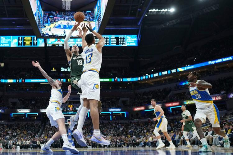 Porter Jr., Rollins guide Bucks past Pacers 111-94