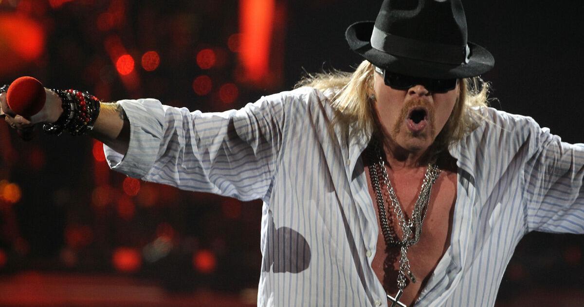 Axl Rose wants an unflattering ‘fat’ picture removed from the Internet