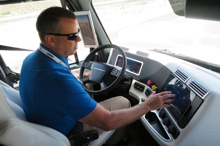 World's first self-driving tractor trailer unveiled